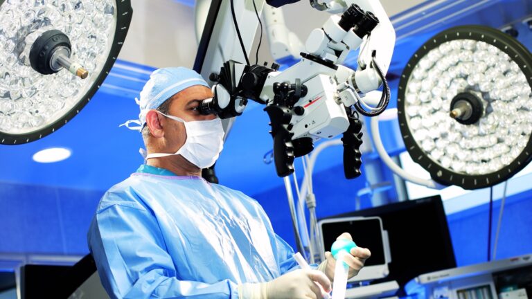 Aneurysm Treatment Options: Clipping vs Coiling Explained